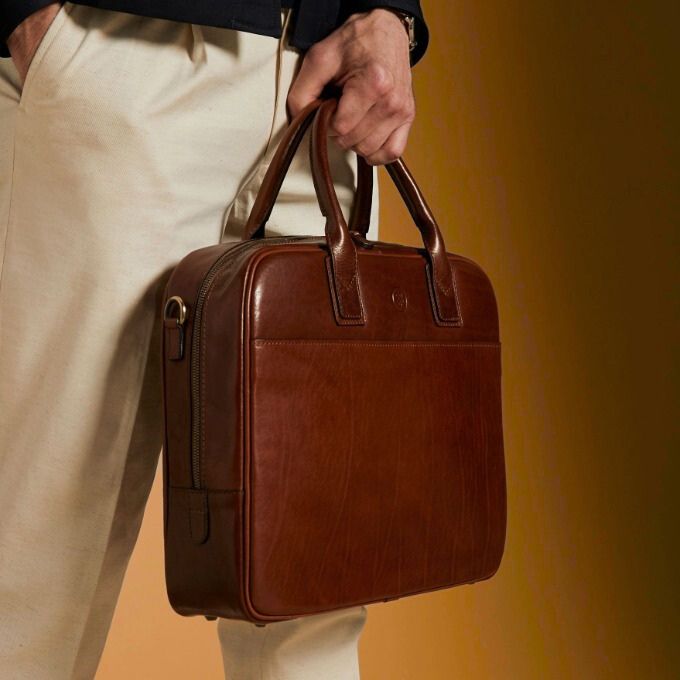 Luxury Leather Work Bags for Men – High-Quality Italian Leather