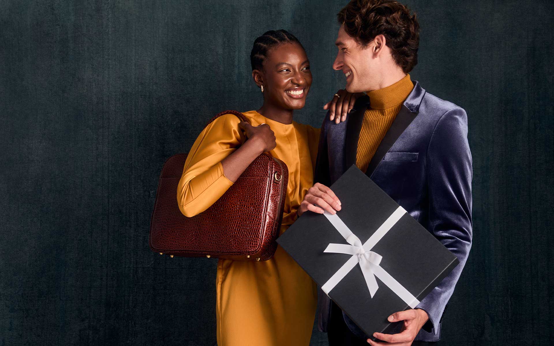 Best Luxury Men’s Leather Wallets | Italian Craftsmanship | Maxwell–Scott